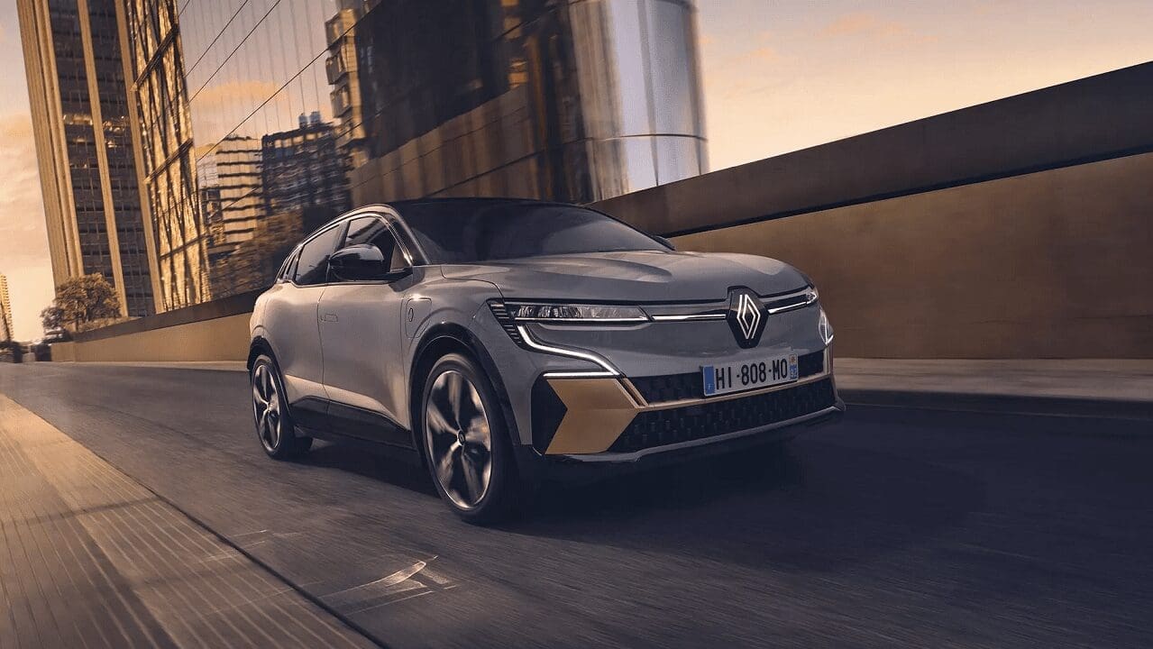 Renault Megane E-Tech Iconic w topowej wersji | Moto Magazyn