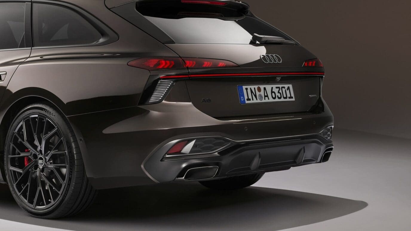 Audi A6 Avant 2025, nowe hybrydowe kombi luksusowe wnętrze