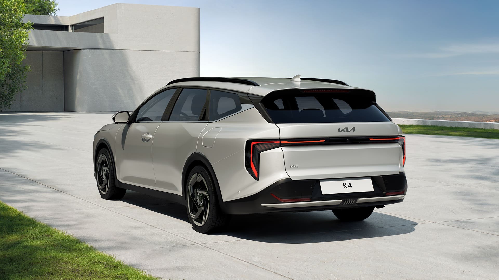 Kia K4 Kombi 2026 to nowa K4 Sportswagon i także benzynowa